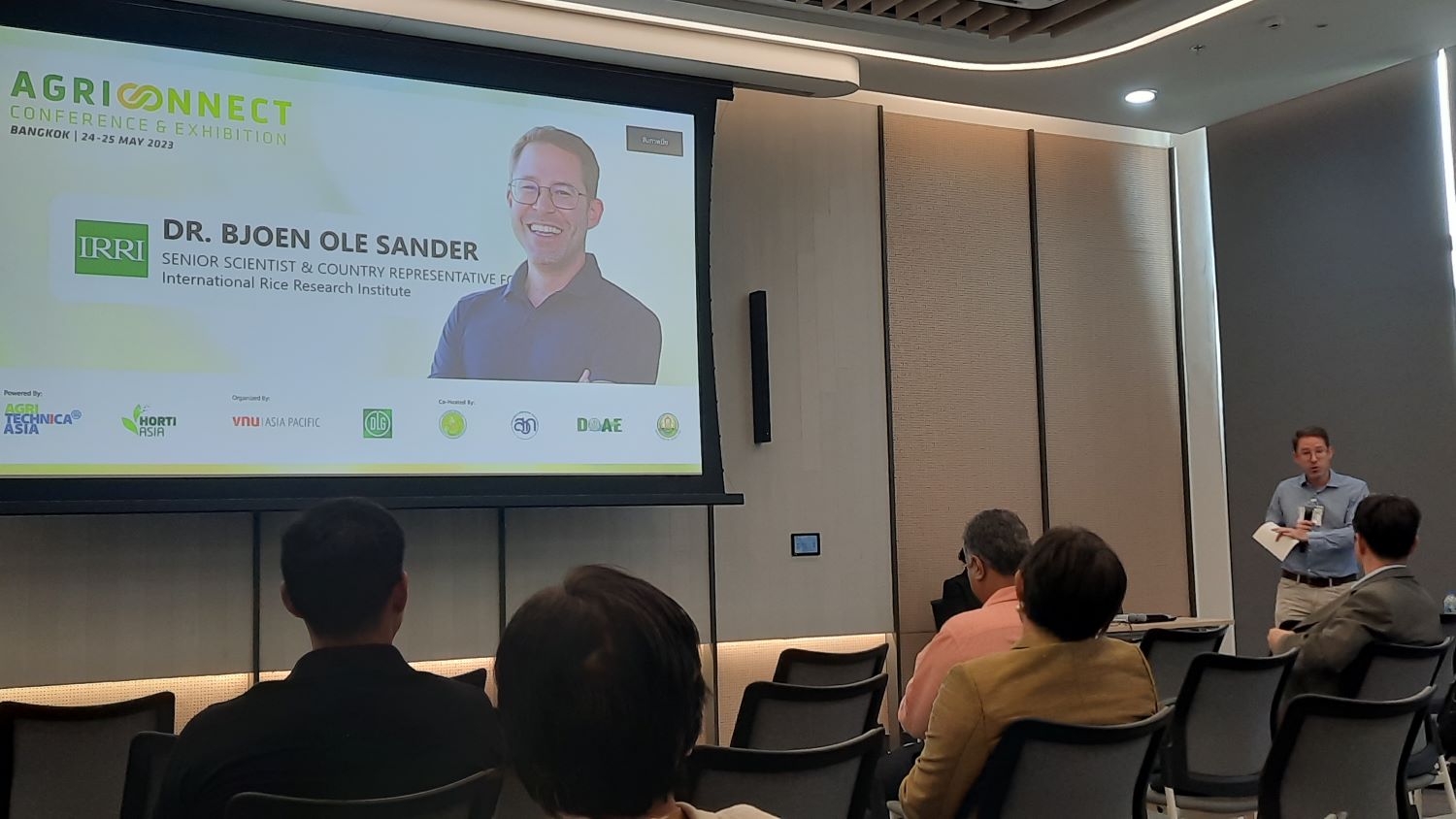 IRRI at AGRICONNECT tackles transparency and inclusivity in ...