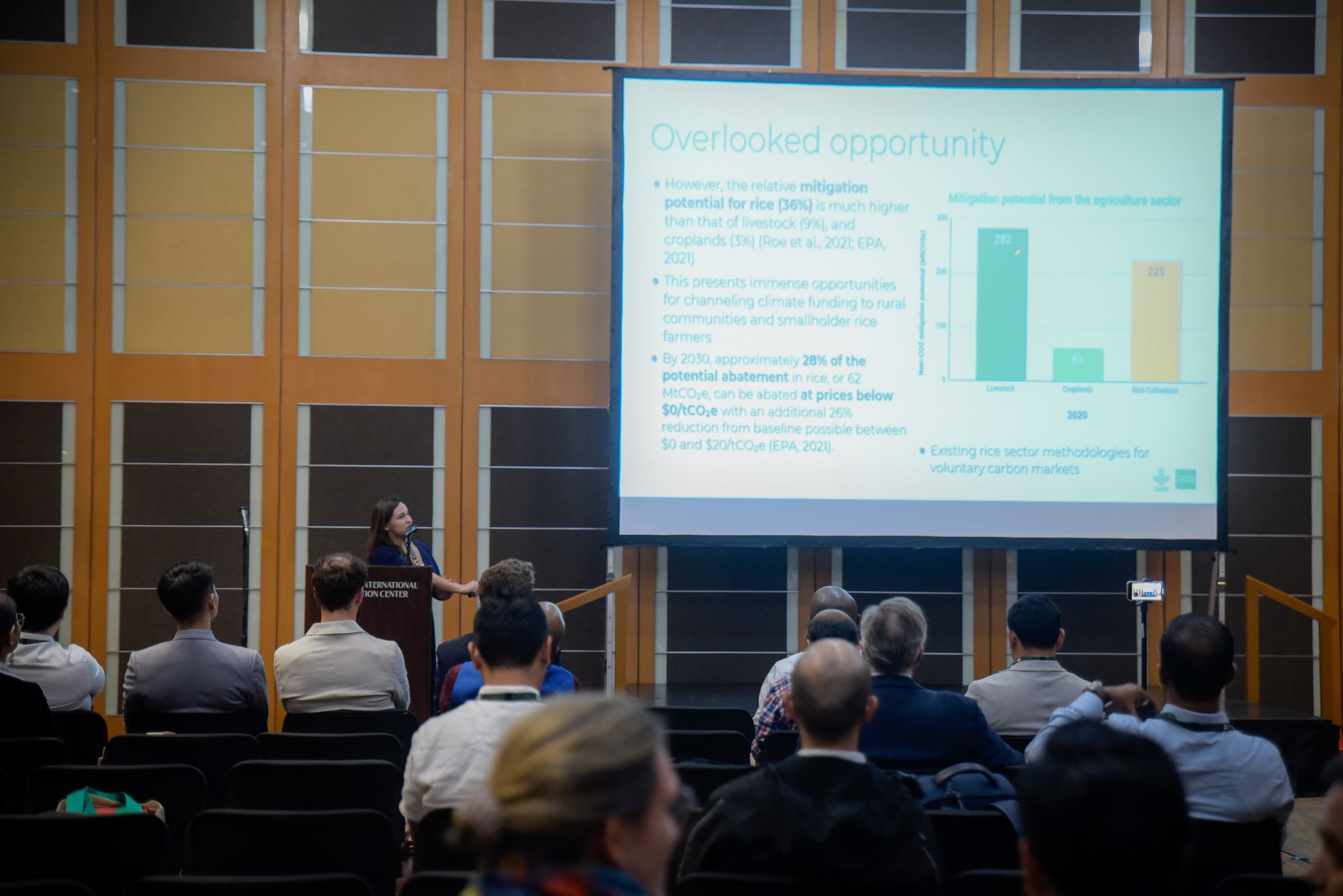 Technologies and methodologies for low-emission rice cultivation can ...